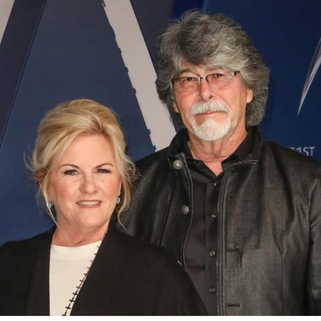 Kelly Owen: Biography & Life of Randy Owen’s Wife - Celebz Wurld