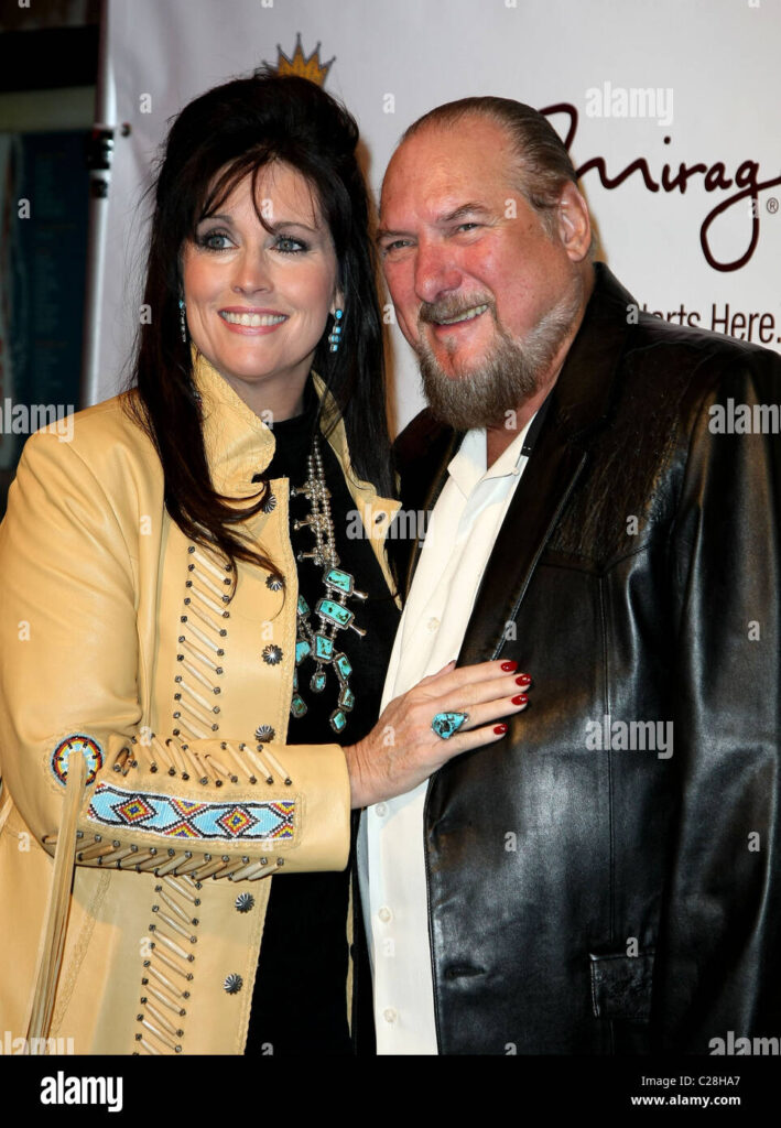 Angel Cropper Biography: The Woman Beside a Legend — Wife of Steve ...